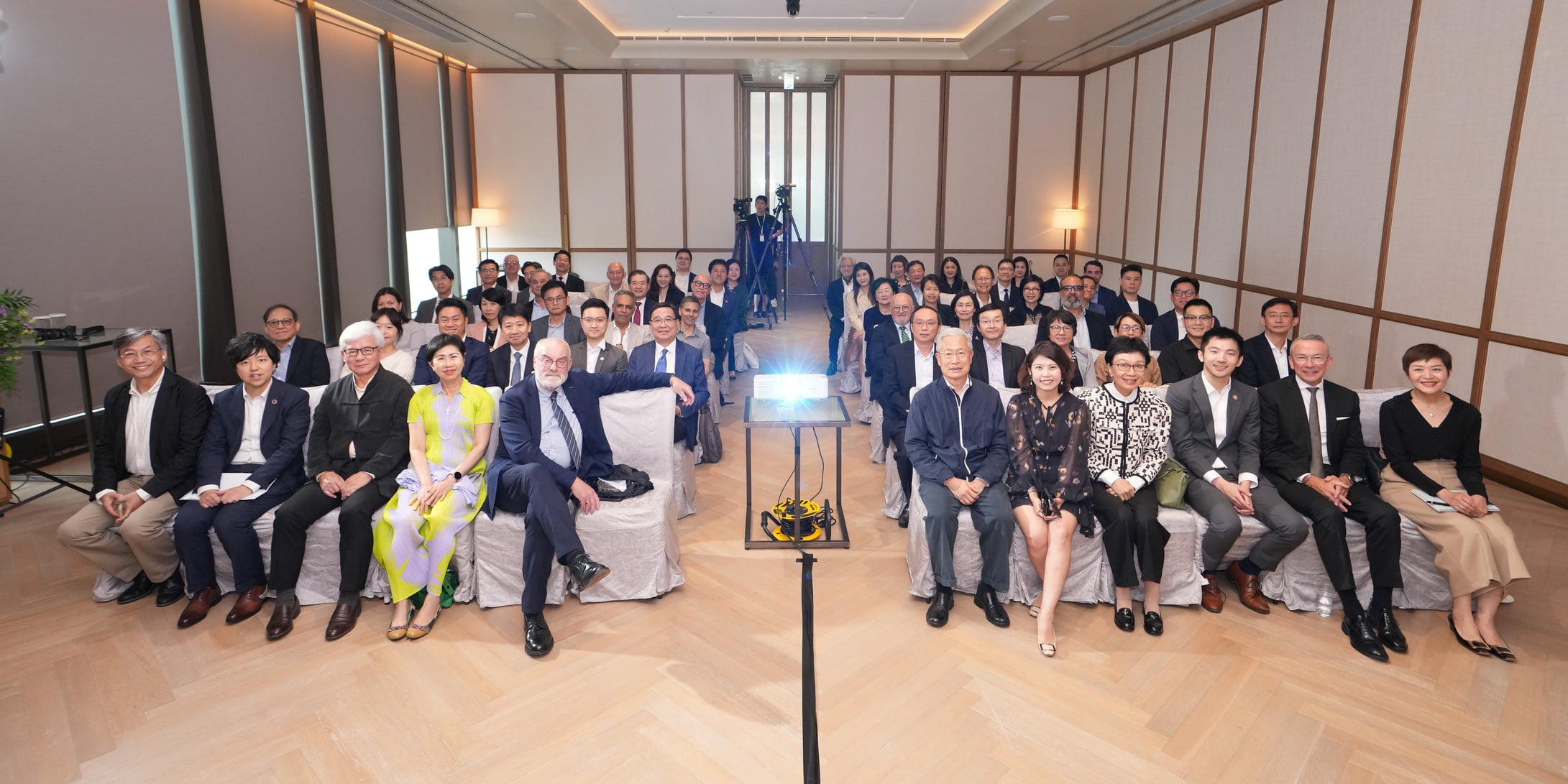 OHKF Insight Forum - Leading Through Uncertainty Decision-Making, AI ...